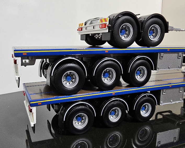 Tekno 1:50 Road Train Set With Dolly Blue and Silver