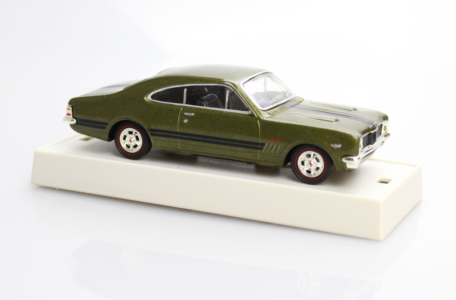 1:43 Monaro HT GTS Coupe