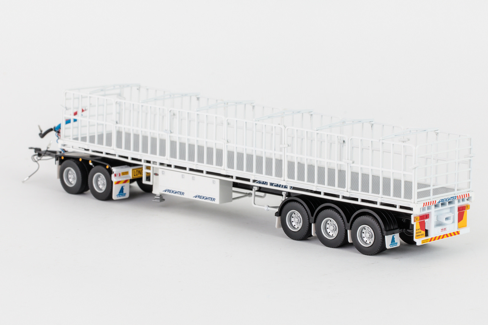 New Drake Maxitrans Freighter Road Train Trailer Set NQ Gorup 1:50 Replica