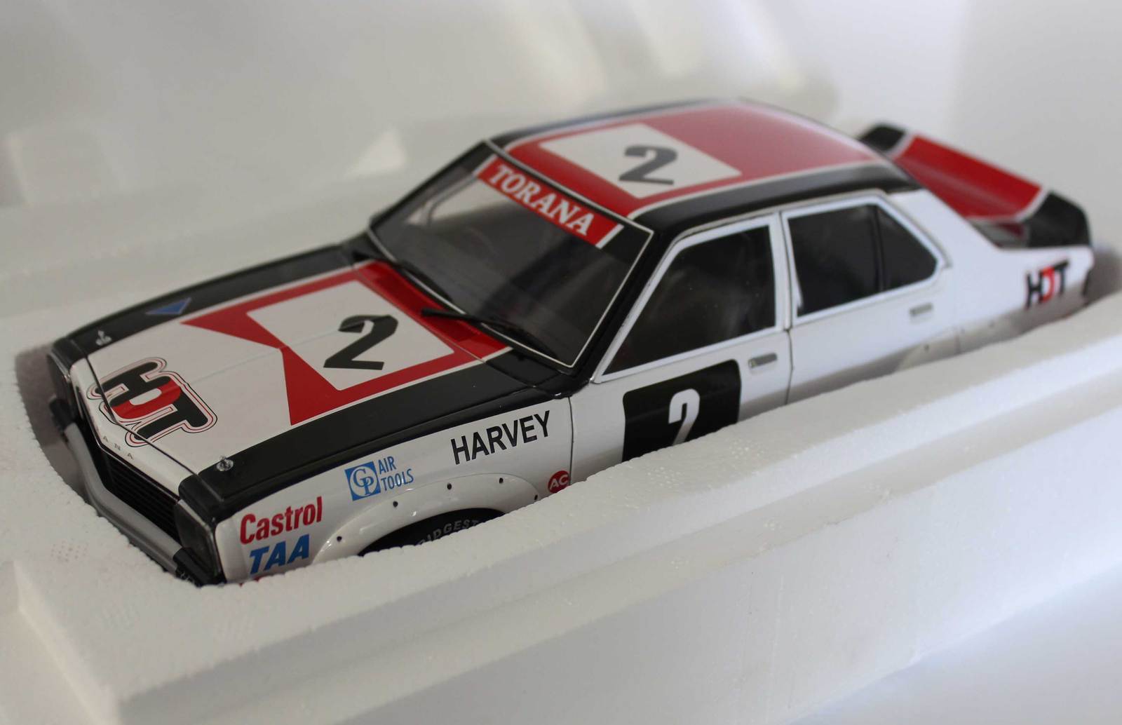 1:18 John Harvey 1976 #2 Holden Torana HDT