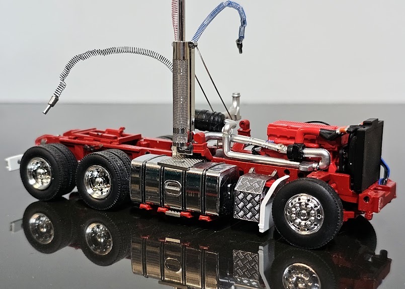 1:50 Kenworth K200 Chassis - Red Spare Parts