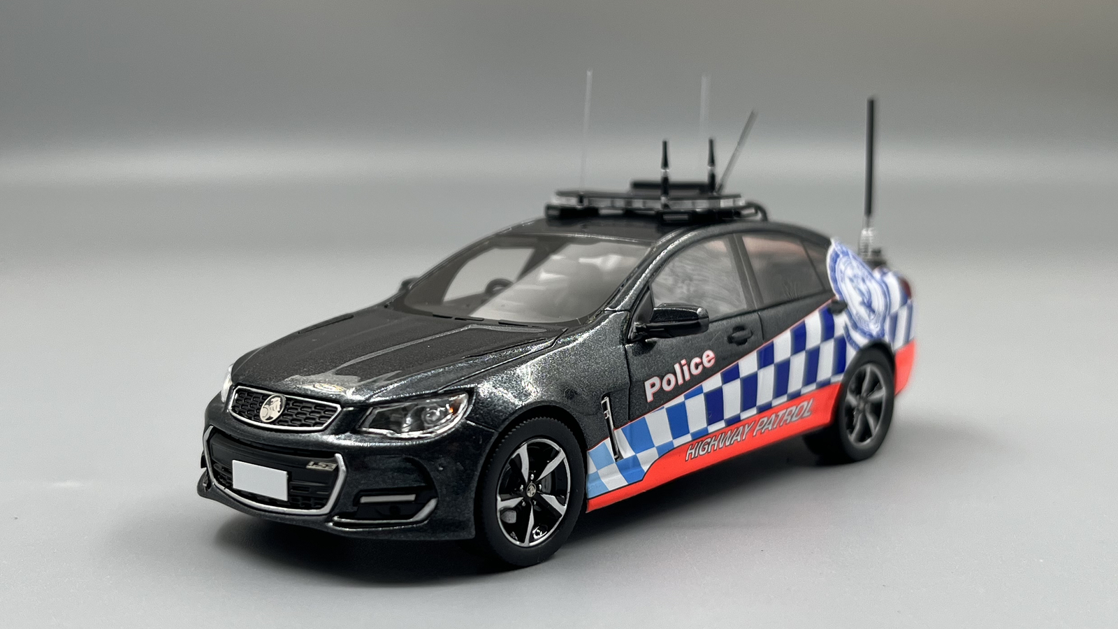 1:43 NSW Police Highway Patrol 2018 VF Series II Commodore Sedan Grey