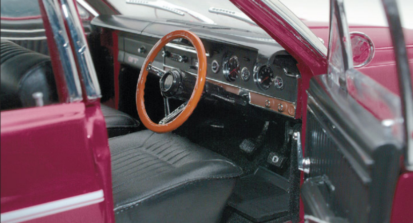 1:18 Ford XT GT Falcon - Vintage Burgundy